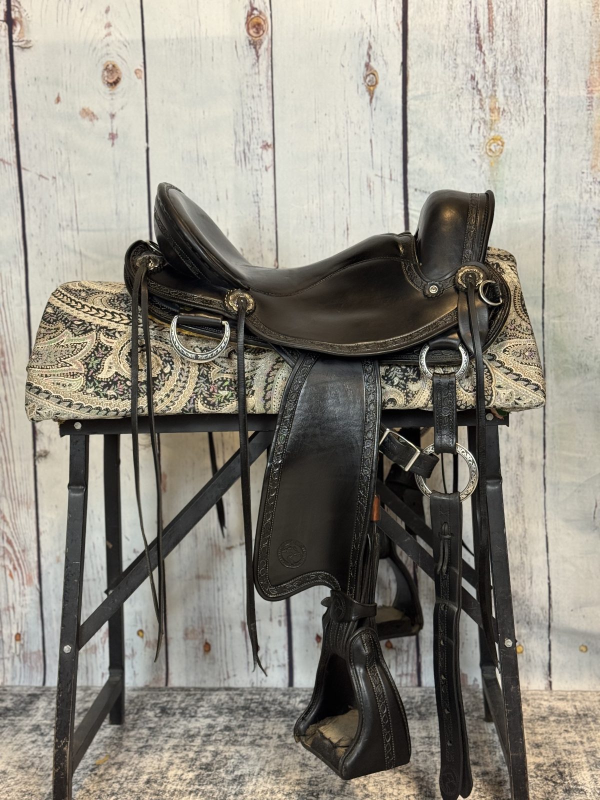 Used Saddles Archives | Happy Horse Saddle Services